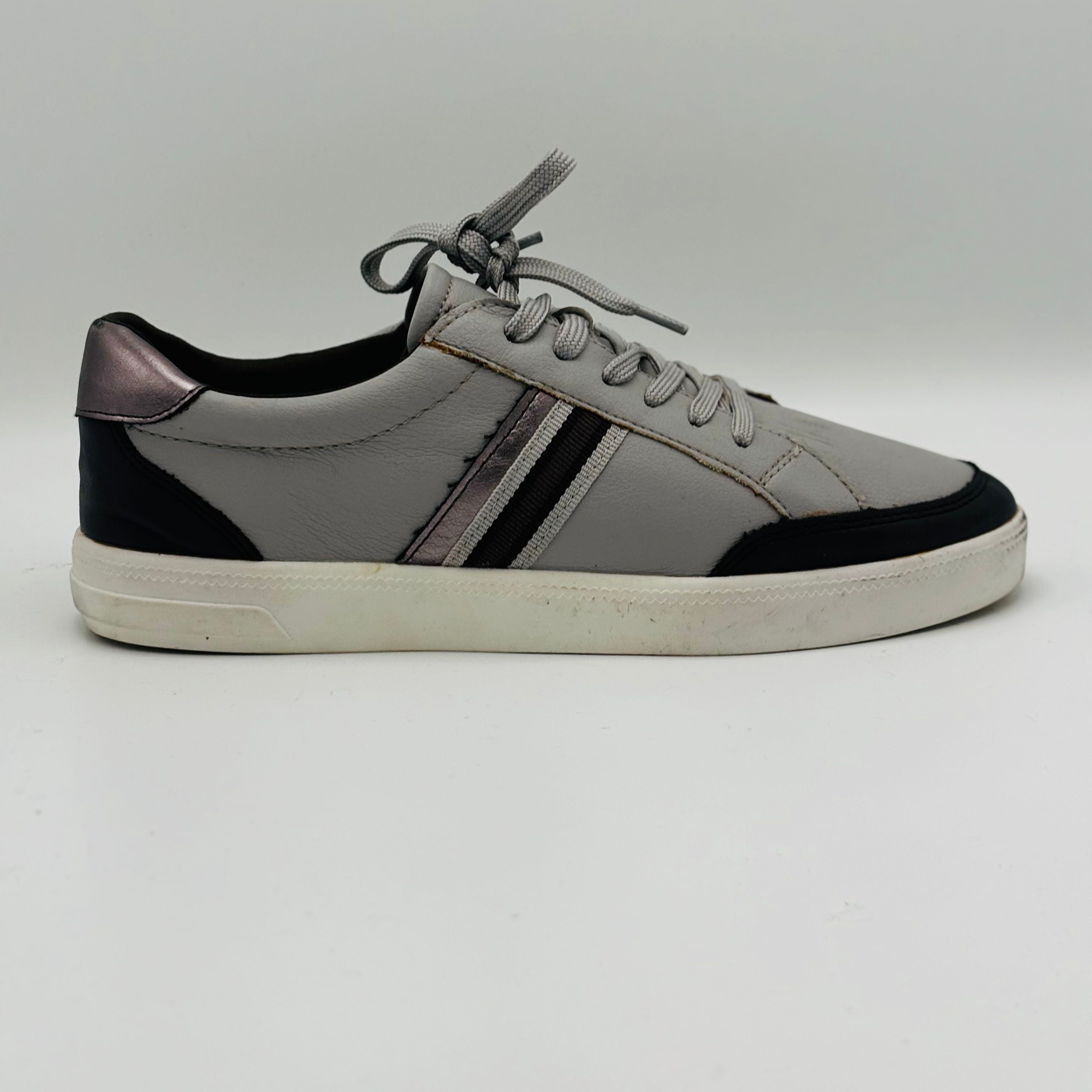 Walkx Classic Casual Shoe – Jutaypoint